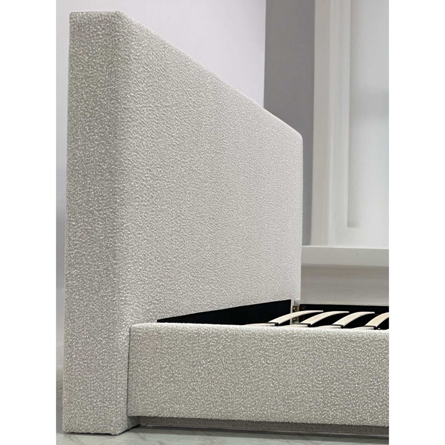 Bedroom Beds, Dressers, Chests, Nightstands, Benches and more — Modus ...